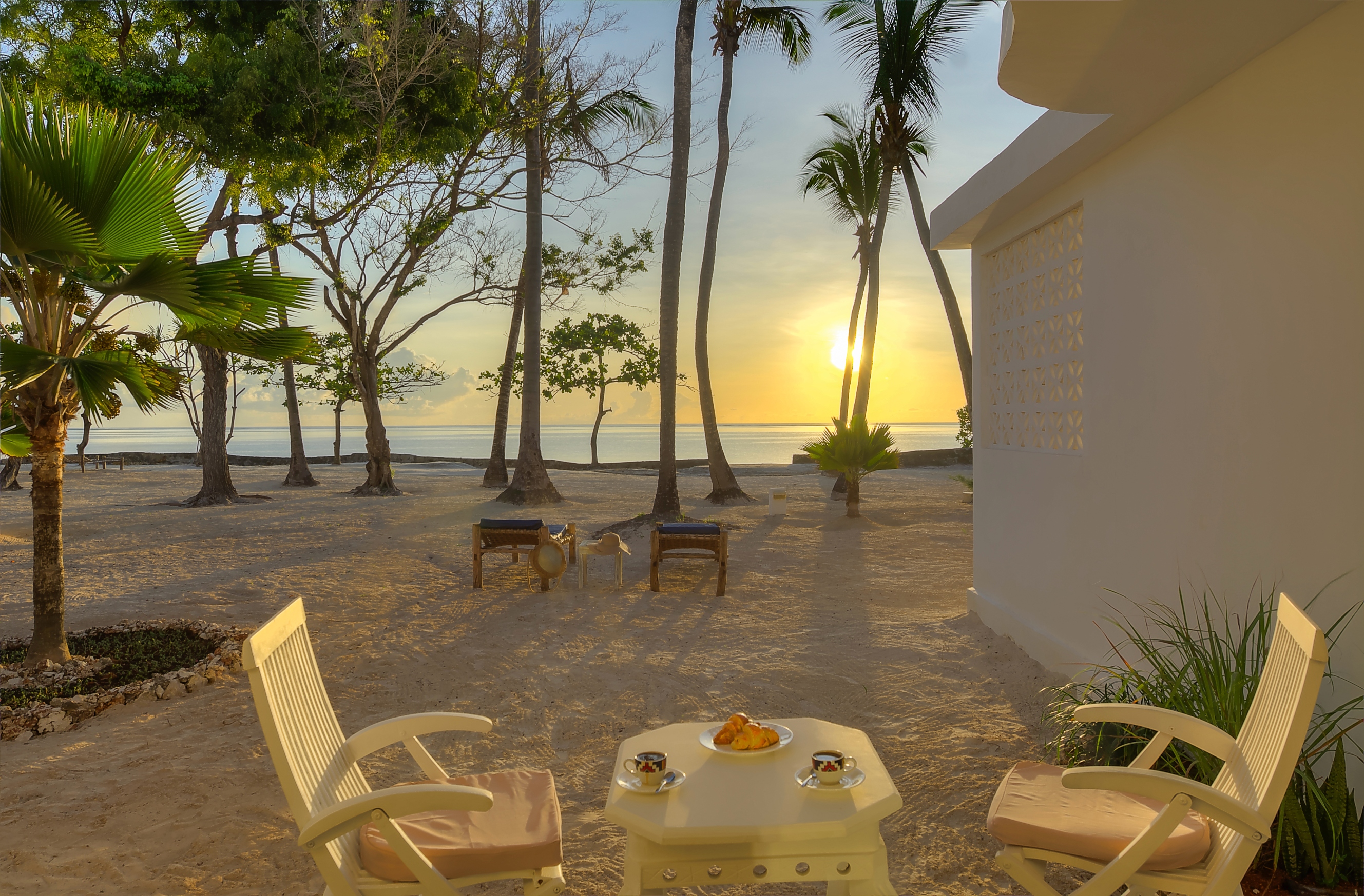 Official Website Diamonds Mapenzi Beach in Zanzibar - Book an exclusive ...