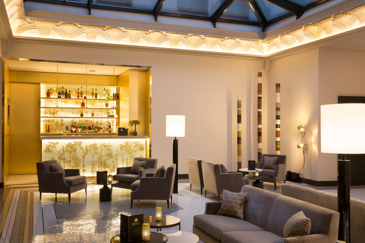 BAR & PETIT-DEJEUNER • Le Tsuba Hotel